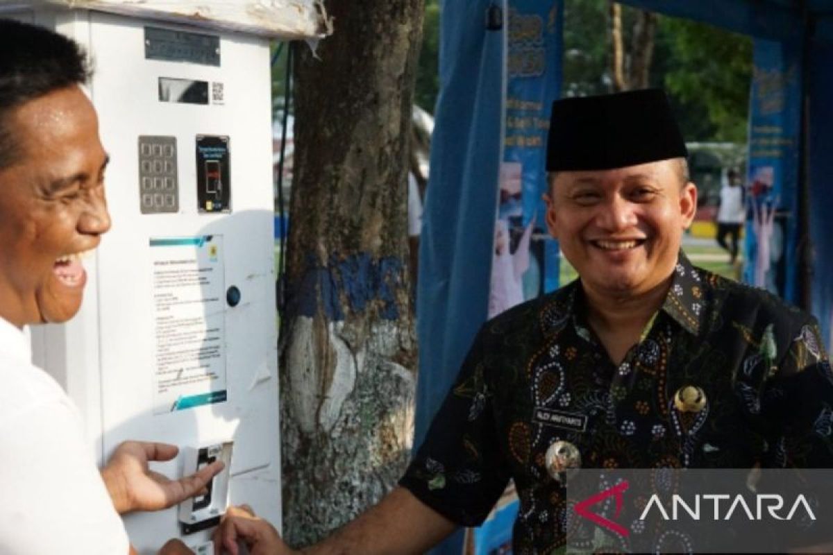 PLN Sampang bantu pelaku UMKM bangun SPLU | KampoengNgawi